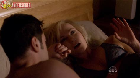 Laura Harris Nude Pics Página 1