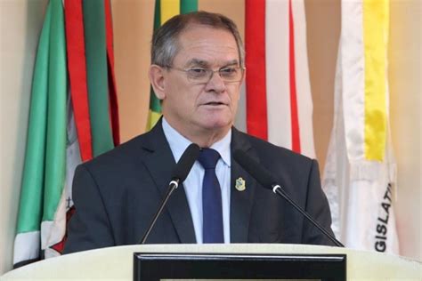 Vereador SalÉsio Lima SerÁ O Novo Prefeito De CriciÚma Jornal Dos