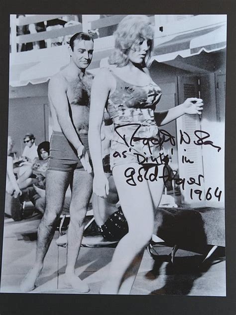 James Bond 007 Goldfinger Margaret Nolan Dink Autograph