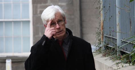 Art Teacher Who Groped Kissed And Tried To Groom Schoolgirls Jailed