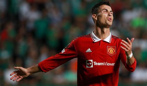 Watch Ronaldo Miss Sums Up Season As Wait For 700th Goal Goes On