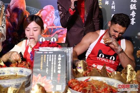 厲害了word姐，大胃王密子君一頓吃掉40斤小龍蝦 每日頭條