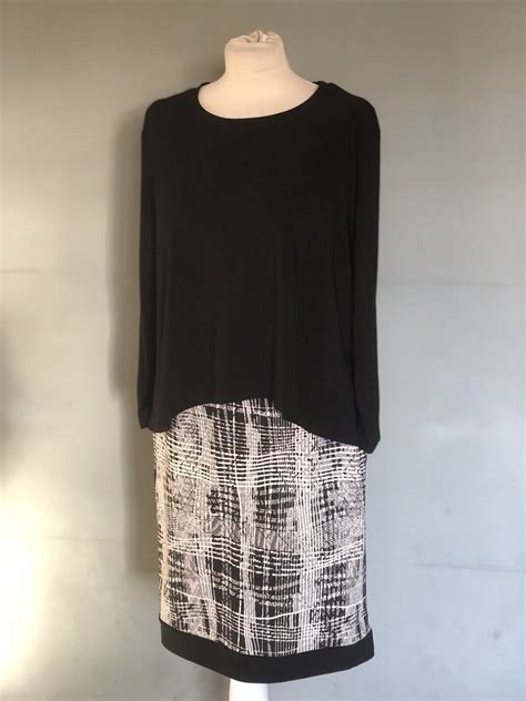 Joseph Ribkoff Stunning Black And White Dress Gem