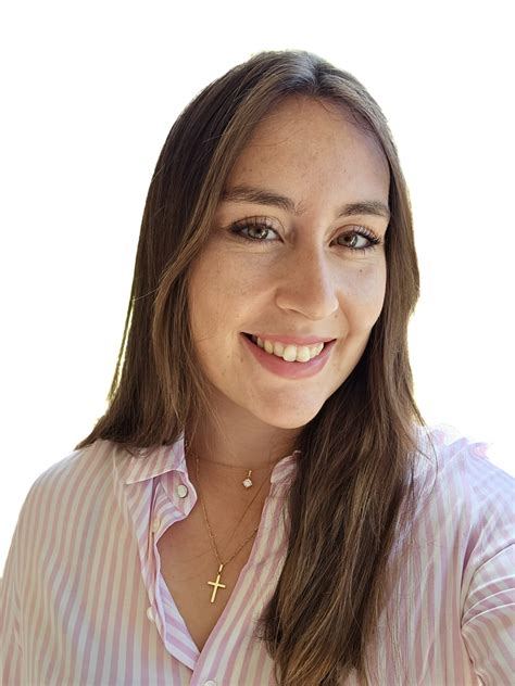 About Cristina Varas Menadas Medium