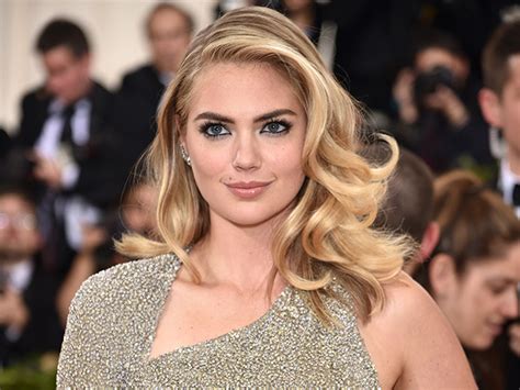 Modelo Kate Upton Confirma Noivado Durante O Met Gala 2016 Glamurama