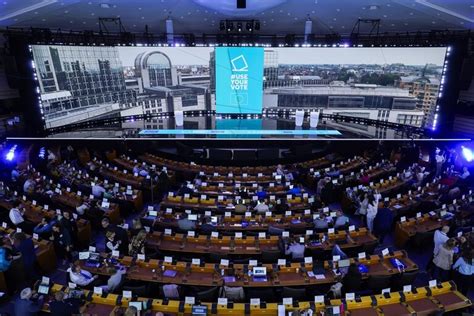 ГЕРБ с 5 евродепутати ДПС ПП ДБ и Възраждане с по 3 ма Обновена Mediapool Bg