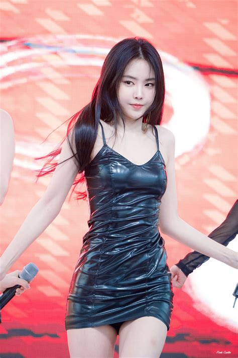 Apink Naeun 아름다운 아시아 소녀 몸매좋은 여자 아름다운 소녀들