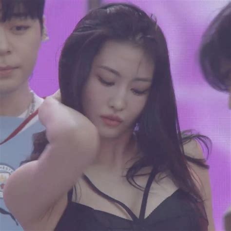 Twice Momo In 2023 Hirai Momo Momo Hot Momo