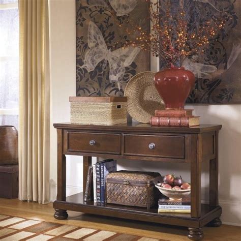 Купить американские консоли Ashley Furniture