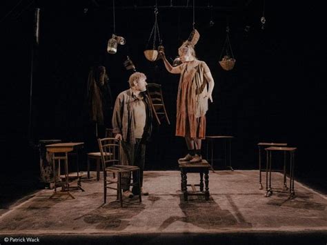 Critique Les Ardents Une Famille Frappée Par La Fatalité