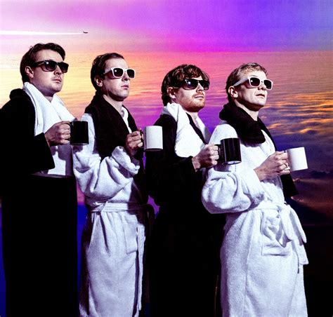 Django Django Nouvel Album Born Under Saturn