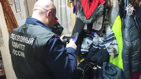 Школьник из Ачинска зарубил одноклассника топором из за оскорблений матери