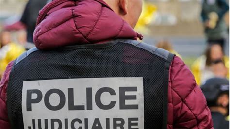 Vienne Le Suspect De Lattaque Au Couteau De Lyon Vivait Avant Dans