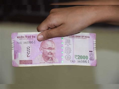 9818 Of Rs 2000 Notes Returned To Banking System Rs 6471 Crore