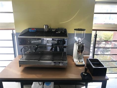 반자동커피머신단기렌탈 설치사례 바리스타교육 실습용커피머신렌탈수원 호매실고등학교 씨메03cime 03패키지 설치 판테온커피 판테온커피