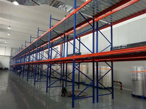 Heavy Storage Rack Automatic Pallet Radio Shuttle Racking System Warehouse Storage Use Quality