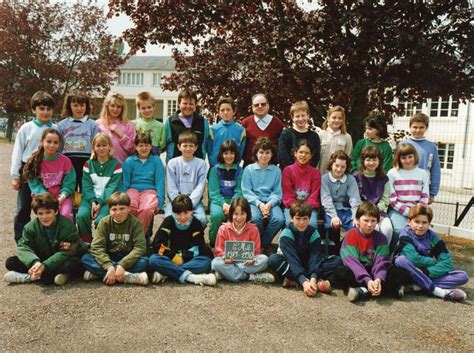 Photo De Classe Cm2 De 1989 Ecole De Chatillon Coligny Chateaurenard