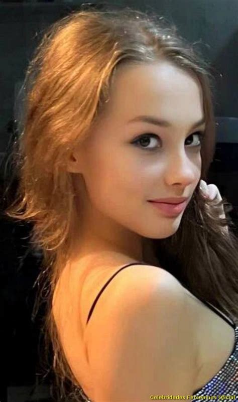 Celebridades Femeninas Oficial Anfisa Siberia Ya Era Necesaria Otra