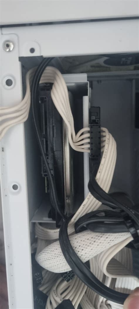 하드디스크 추가 설치 공간 질문 지식in