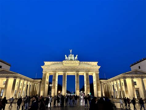 베를린 가볼만한 곳 브란덴부르크 문 베를린 랜드마크 독일의 개선문