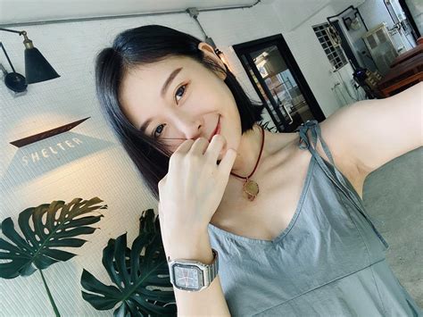 Albee 范乙霏 天氣好到不行 平常睡十個小時都睡不飽 今天六小時就精神奕奕 不需要咖啡因 也不用保健食品 Facebook