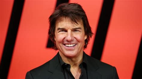 Tom Cruise Lives Like A Working Class Actor Funding Scientology Excl