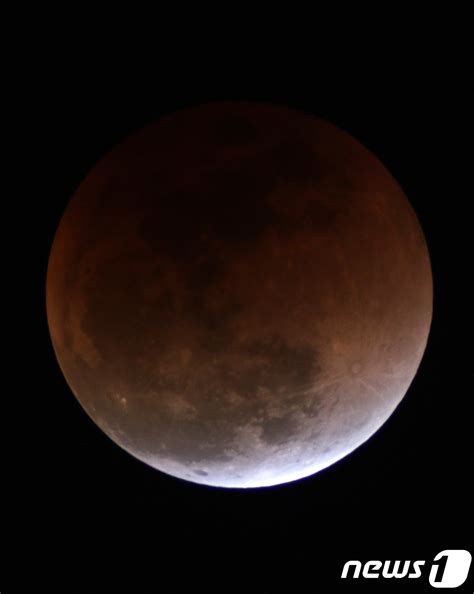 슈퍼 블루 블러드 문 2037년에 다시 만나요 뉴스1