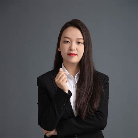 Yifan Cui International Sales Manager Cangzhou Yinuo Glass Products