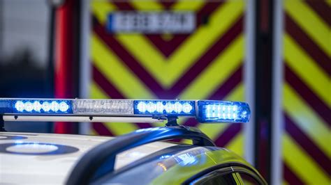 Bil Totalförstördes Efter Brand Flera Bilar Skadades P4 Göteborg