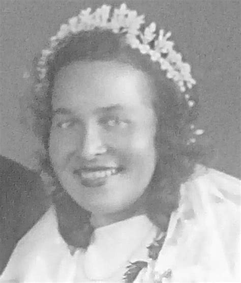 Marie Kolářová 1922 2022