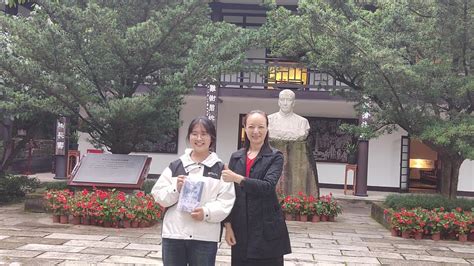 启橙辅导员工作室赴李劼人故居开展研学活动 成医新闻网