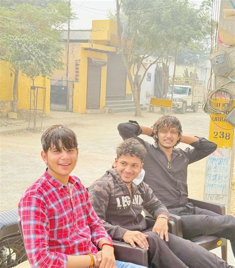Nikhil Kaushik ️ Nikhil Pandit Urf Boxer • Instagram Photos And Videos