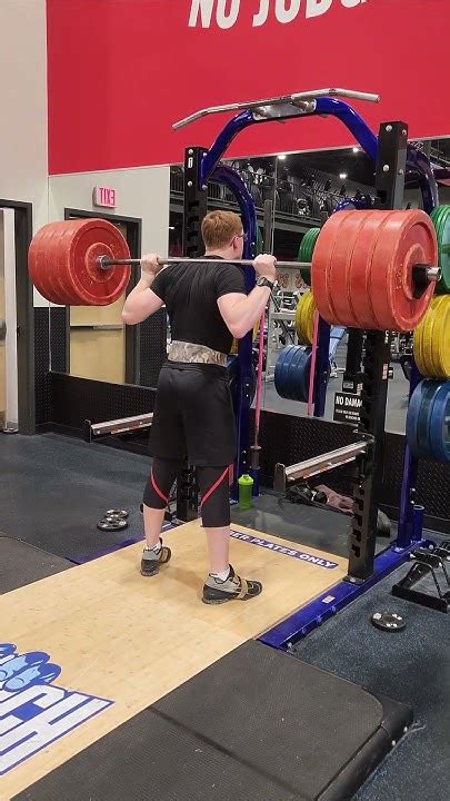 Easy 405 Pound Back Squat Youtube