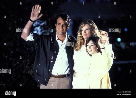 Dan Aykroyd Kim Basinger Alyson Hannigan My Stepmother Is An Alien
