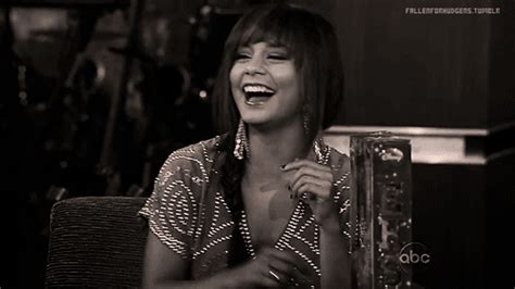 Vanessa Hudgens  S Tumbex