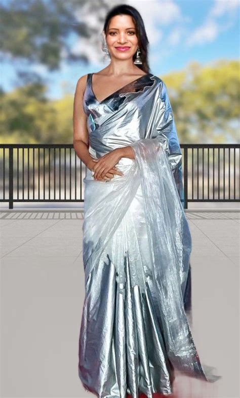 Pin By Anjali Bhatnagar On Anjali Bhatnagar Beauty Saree