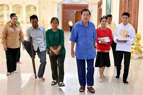 សម្តេចតេជោ ហ៊ុន សែន បានអនុញ្ញាតឱ្យយុវសិស្ស អន ផានិត ព្រមទាំងក្រុមគ្រួសារ