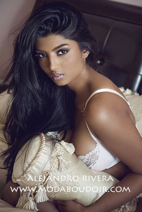 Moda Boudoirs Photo Portfolio 0 Albums And 14 Photos Model Mayhem