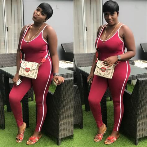 Does Anybody Need A Wife Im Single Pretty Lady Tweets With Her Photos Romance Nigeria