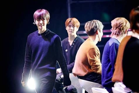 08 11 18 EXO V LIVE Update Members Focus For TEMPO At Comeback