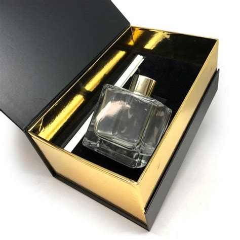 Large 200ml Diffuser Gloss White W Gloss Black Cap L 15 Luxury Candle Supplies