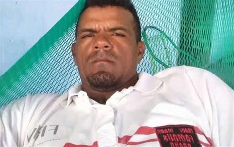 Duas Motos Se Chocam E Deixam Uma Pessoa Morta No Interior De Nova
