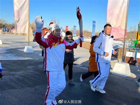 圣火飞扬北京冬奥会火炬接力启动