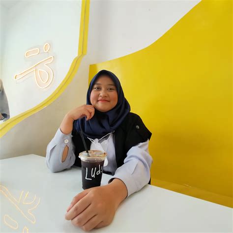 Anisa Nur Sekar Arum Portofolio