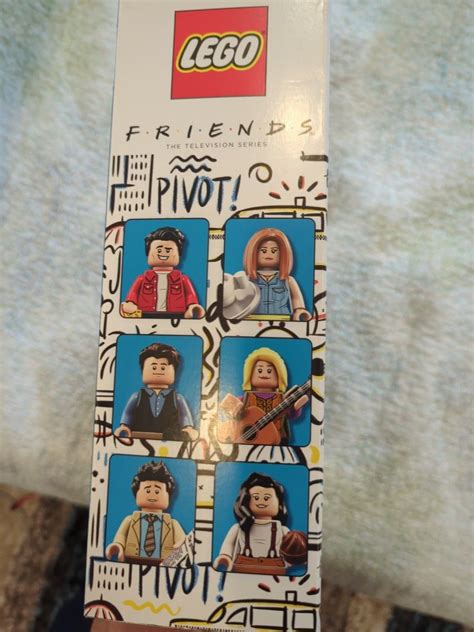 Lego Friends Central Perk 21319 Hobbies And Toys Toys And Games On Carousell