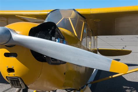 Classic Aircraft Piper J3 Cub Stock Image Image Of Airport Open