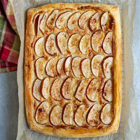 The Best Apple Puff Pastry Tart Tashas Artisan Foods