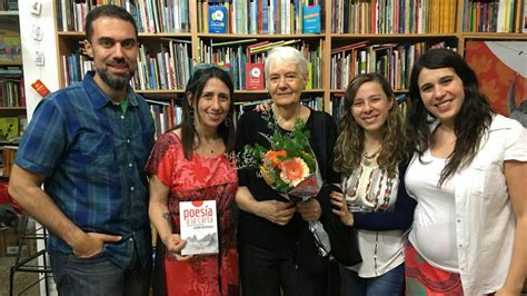 “poesía A La Carta” Los Versos De Laura Devetach En Un Juego Para