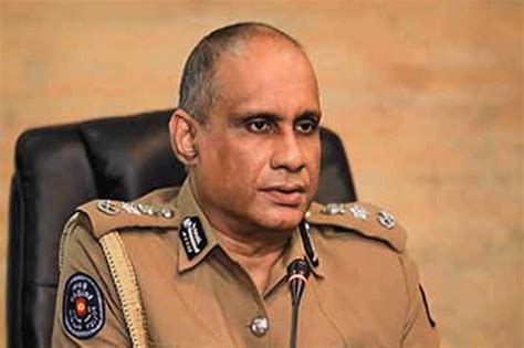 පොලිස්පති ගත් තීරණය