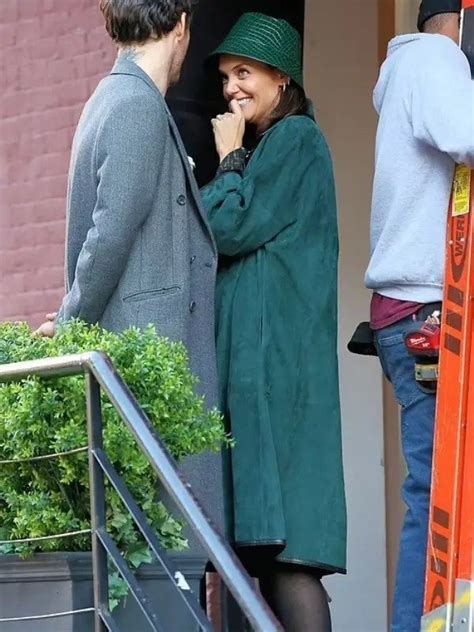 Rare Objects 2022 Katie Holmes Green Suede Coat Free Shipping